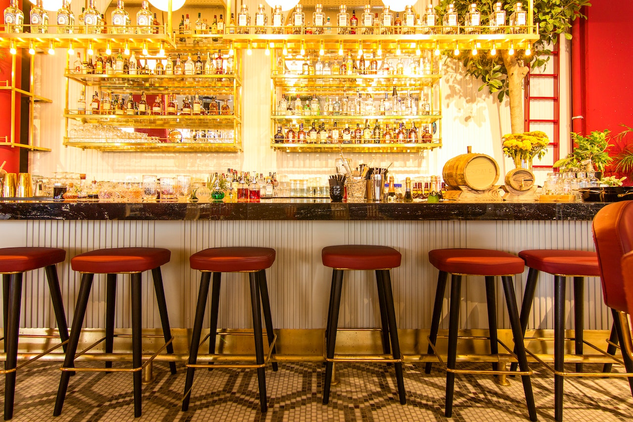 Bar renovation | Your own dreamy bar Remodeling in 2022